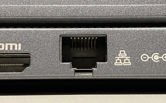 LANケーブルの差し込み口には種類がある？形状や規格など全解説！ | ネットピ